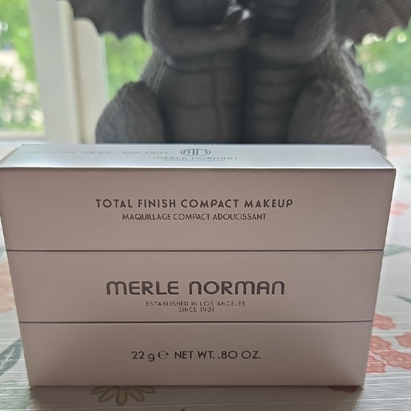 Merle Norman | Makeup | Merle Norman Cream Foundation Compact | Poshmark
